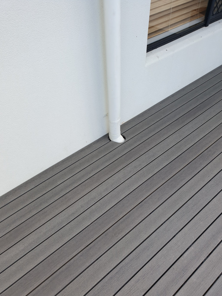 Modwood Decking - Modern - Deck - Townsville - by RRR Constructions | Houzz