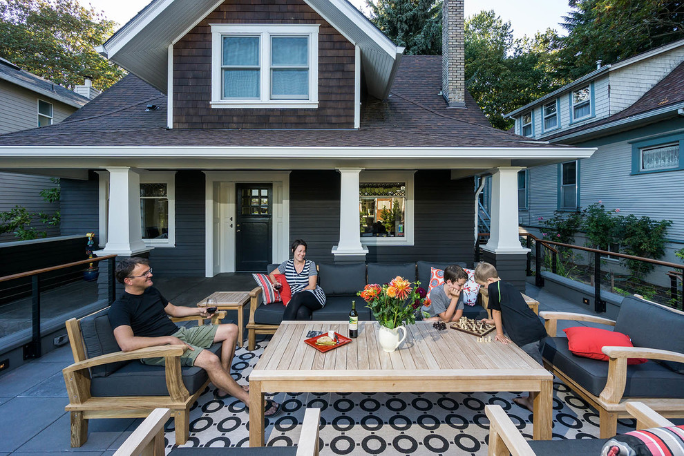 Outdoor deck above garage - Klassisch - Terrasse - Portland - von KuDa ...