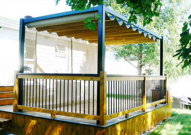 Pergolina Patio - Traditional - Deck - Montreal - by Auvents Ombrasole ...