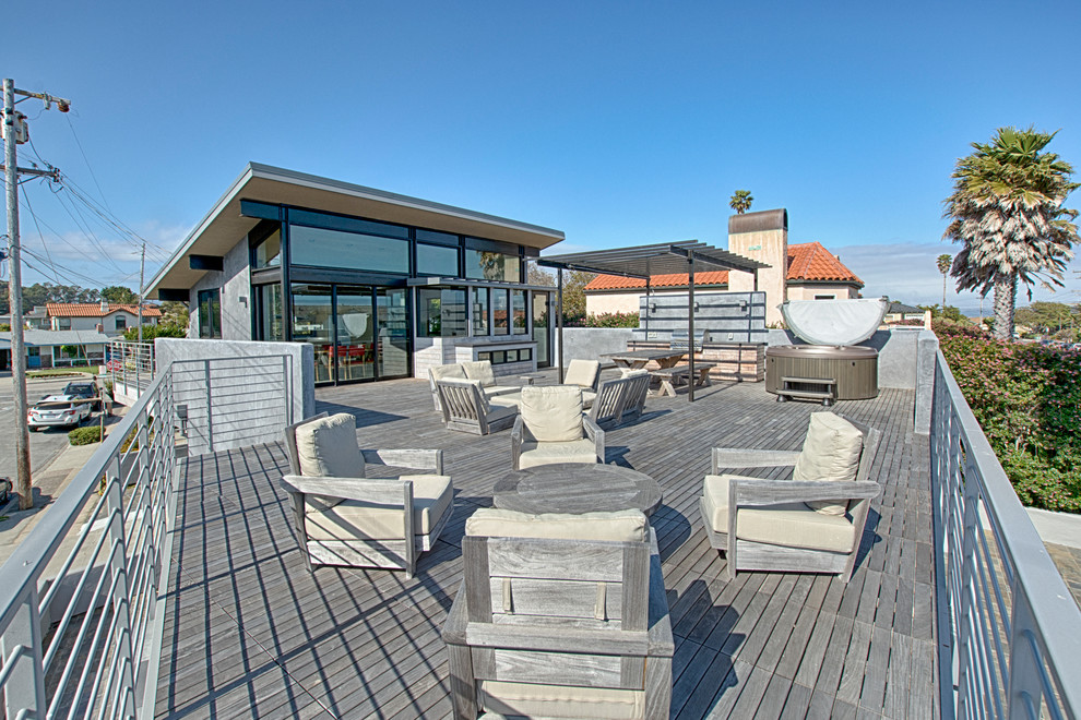 Pleasure Point Contemporary Beach House - Contemporary - Deck - San ...