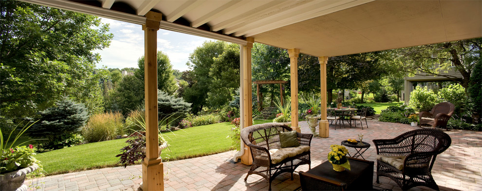 Private and Relaxing - Traditional - Deck - Minneapolis - by Southview Design | Houzz