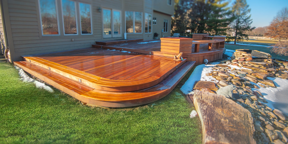 Radius Deck - Traditional - Deck - Columbus - by Third Space Builders, LLC. | Houzz