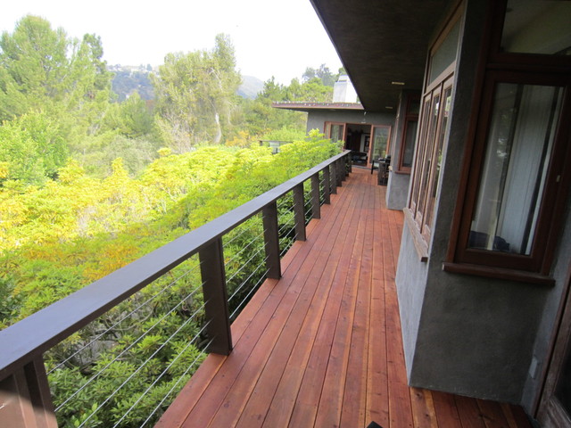 Redwood / Cable railing Pacific palisades wood deck. - Rétro - Terrasse en Bois - Los Angeles ...