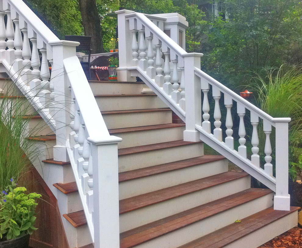 Robust Porch / Deck Railing in Cleveland Heights, OH - Traditional ...