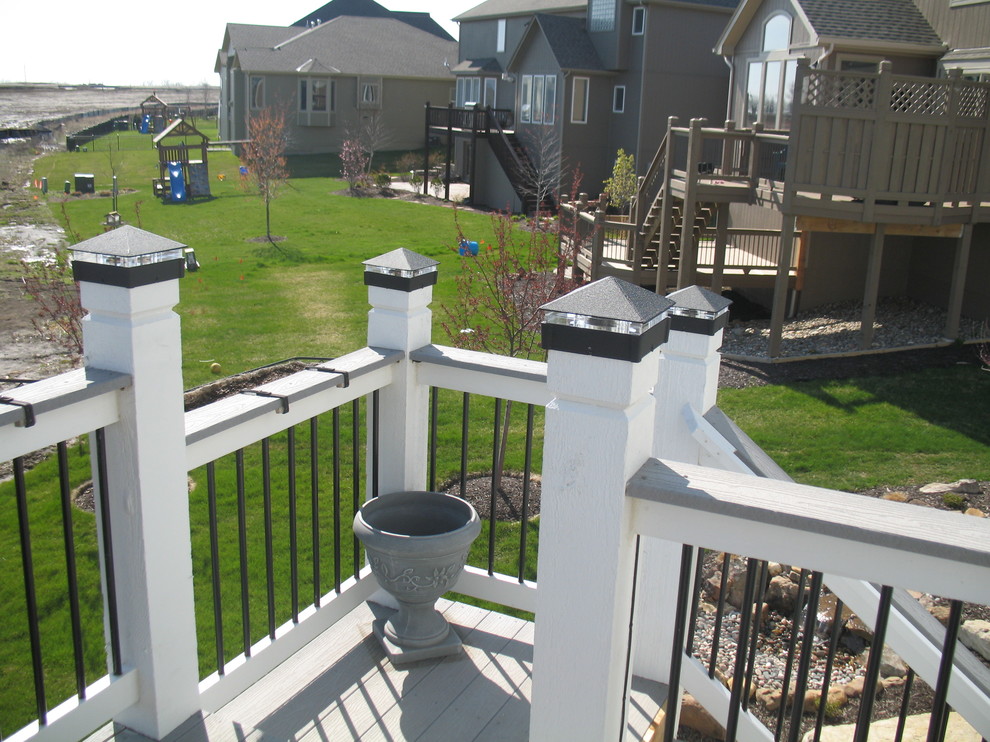 Seitz - Deck lighting using low voltage lighted post caps ...