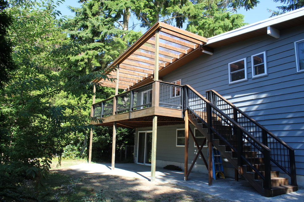 Side view of deck - Contemporary - Deck - Seattle - by Pro.com | Houzz