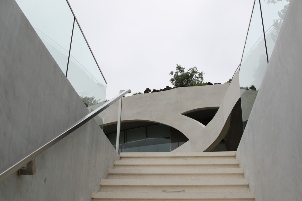 Sky Lane - Brentwood - Modern - Deck - Los Angeles - by Isabel Moritz ...