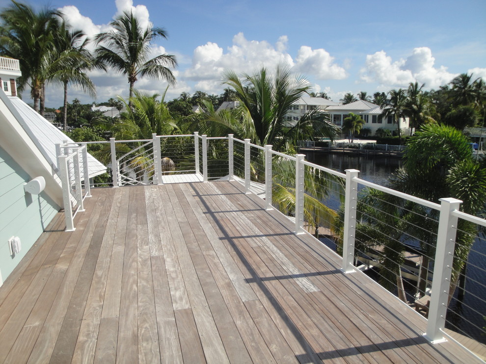 Stainless Steel Cable Railing - Beach Style - Deck - Miami - by Mullet ...