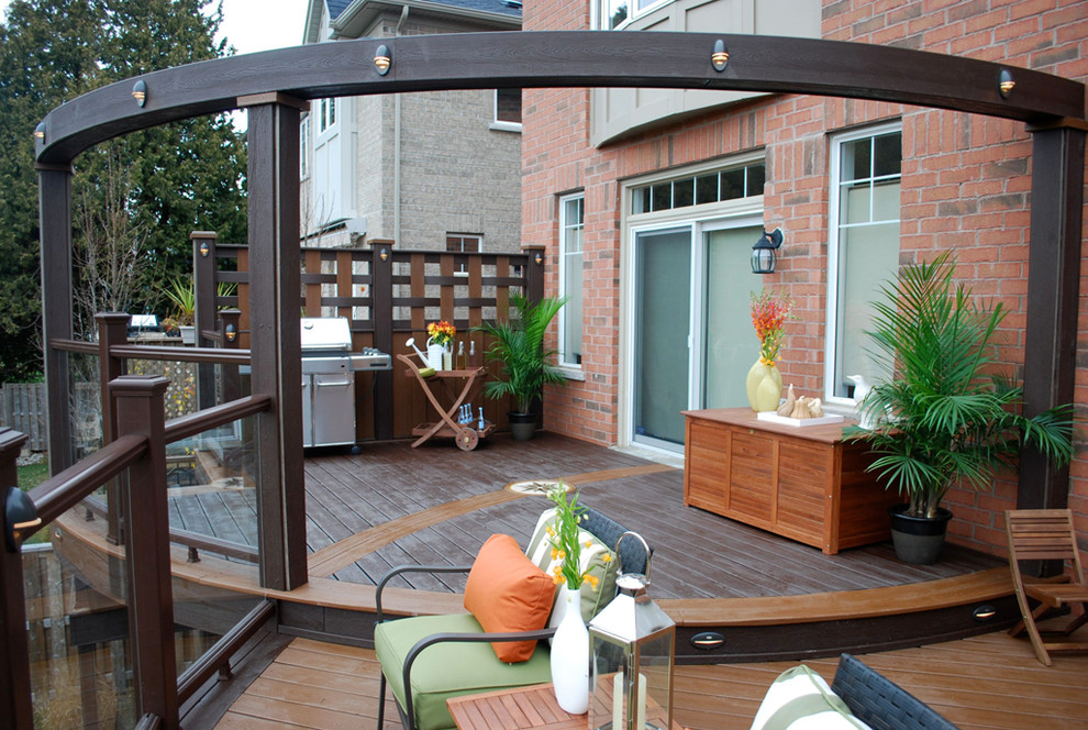 The High Curvy Deck - Contemporary - Deck - Toronto - by Paul Lafrance ...