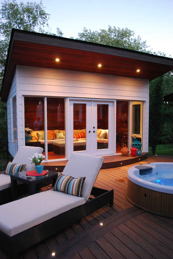 The Roundabout Deck - Contemporary - Deck - Toronto - by Paul Lafrance ...