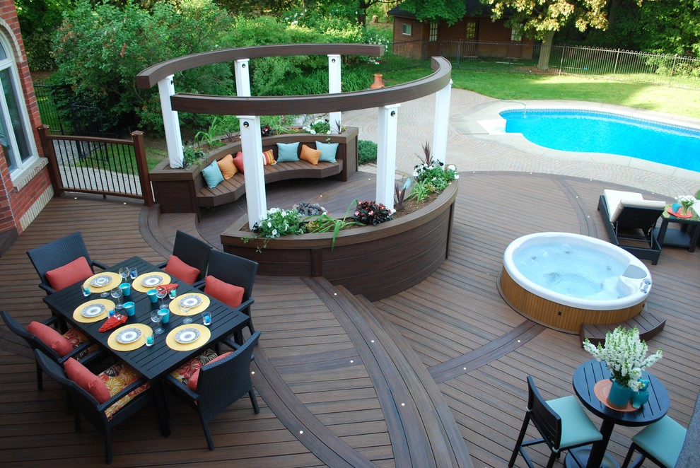 The Roundabout Deck - Contemporary - Deck - Toronto - by Paul Lafrance ...