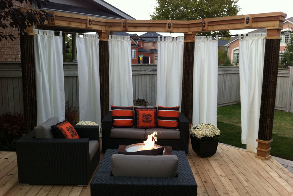 The Sideways Deck - Traditional - Deck - Toronto - by Paul Lafrance ...