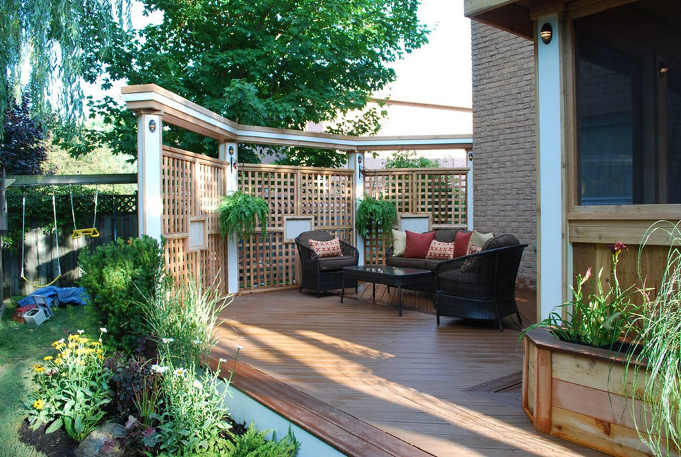 The White Trim Deck - Contemporary - Deck - Toronto - by Paul Lafrance ...