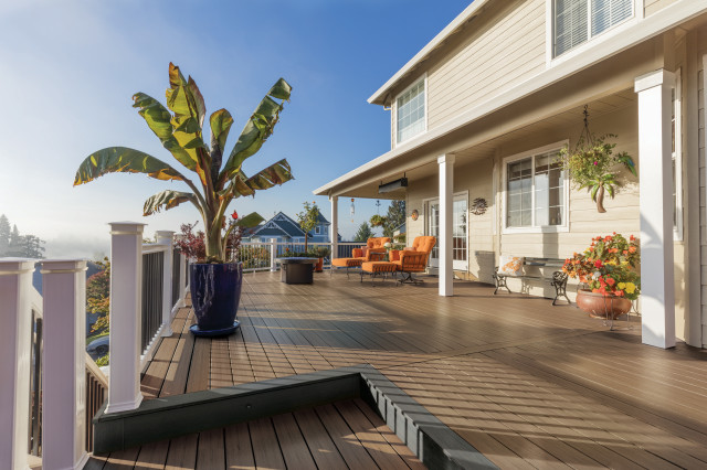 Timber Tech Edge Prime+ Collection Decking in Coconut Husk and Sea Salt ...