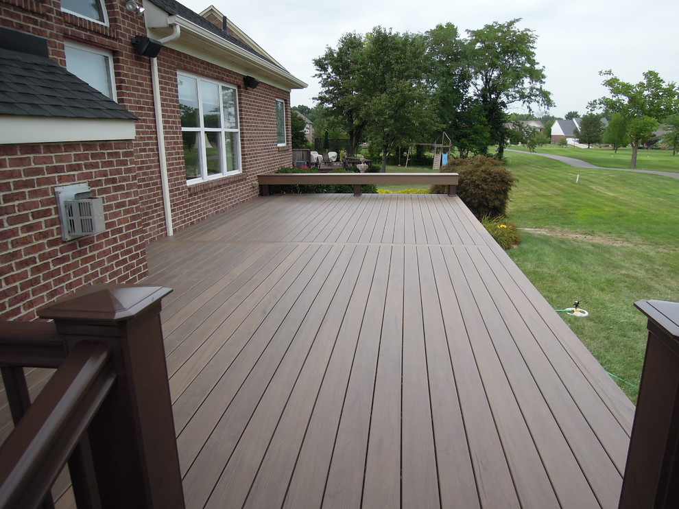 Timbertech Earthwood Evolutions Legacy in Pecan - Contemporary - Deck ...