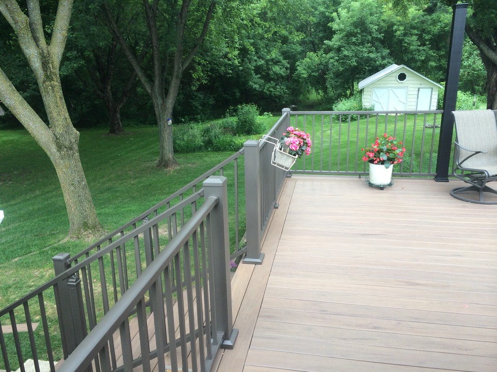 TimberTech Pecan Deck - Traditional - Deck - Minneapolis - by Coty ...