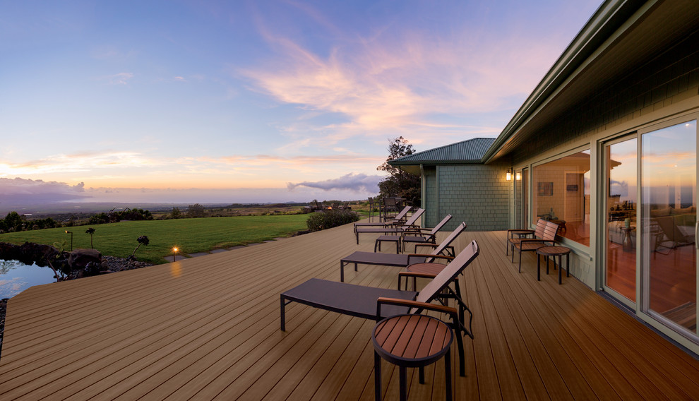 TimberTech Tropical Collection Decking in Antique Palm - Transitional ...