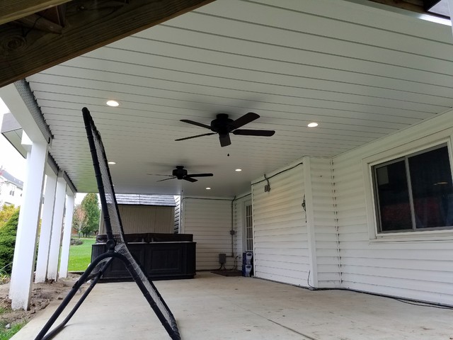 Timbertech White Accent Deck with Glass and Ceiling - Terrace - Other ...