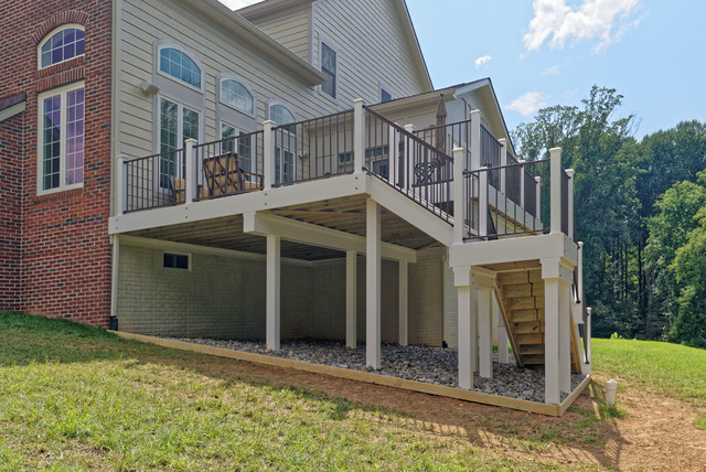Transitional TimberTech Deck with White and Black Contrast Railing ...