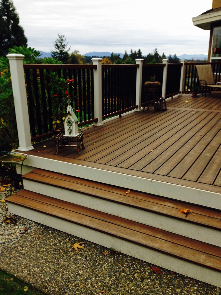 Trex Transcend spiced rum deck with Trex composite posts. - Deck ...