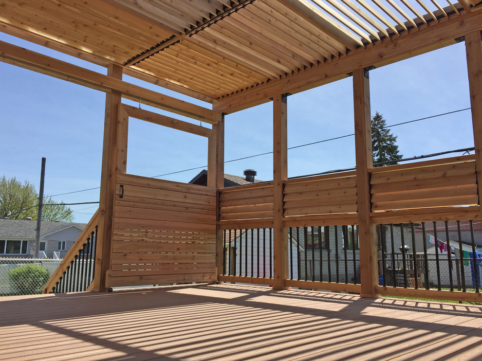 Trex Transcend Tiki Torch Deck With Western Red Cedar Pergola & Privacy ...