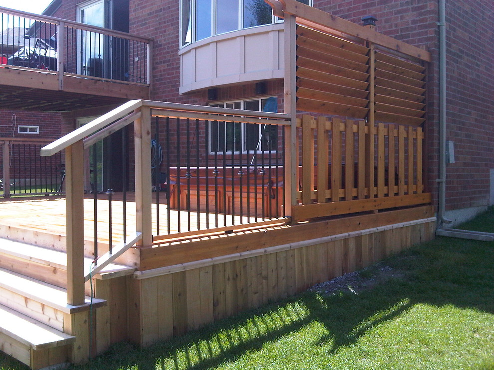 Two Tier Deck - Clásico - Terraza y balcón - Toronto - de Castlewood ...