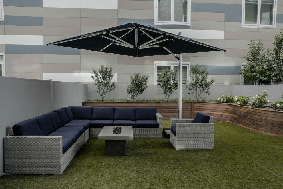 West Loop Wonder - Contemporary - Deck - Chicago - by Chicago Roof Deck ...