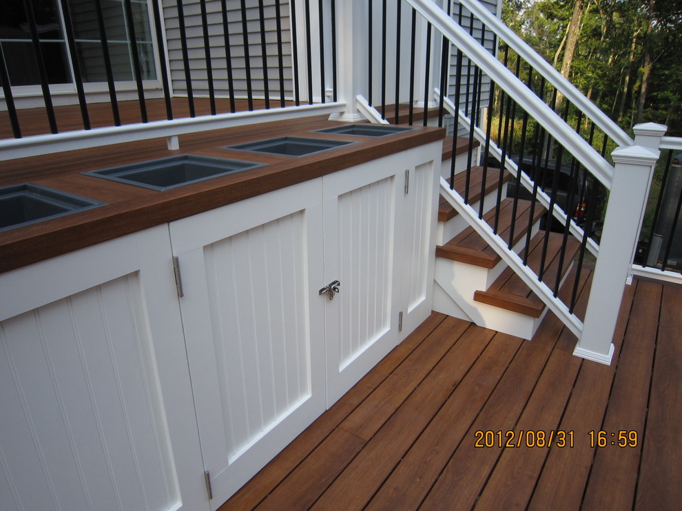 Zuri Deck - Traditional - Deck - Providence - by User | Houzz