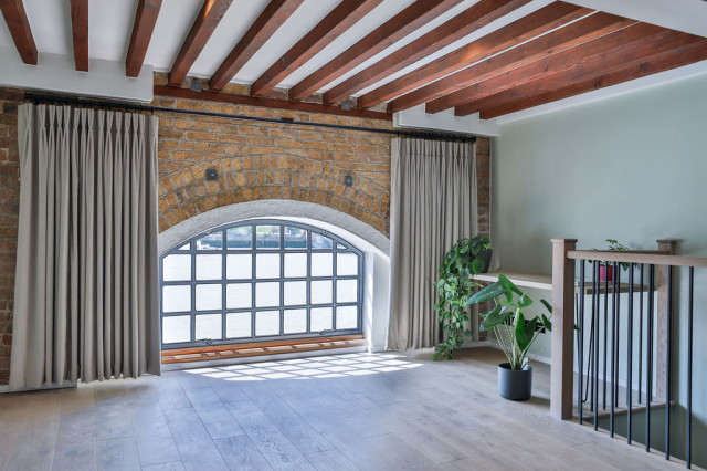 2 bedroom flat renovation in a converted river-side Wapping warehouse ...
