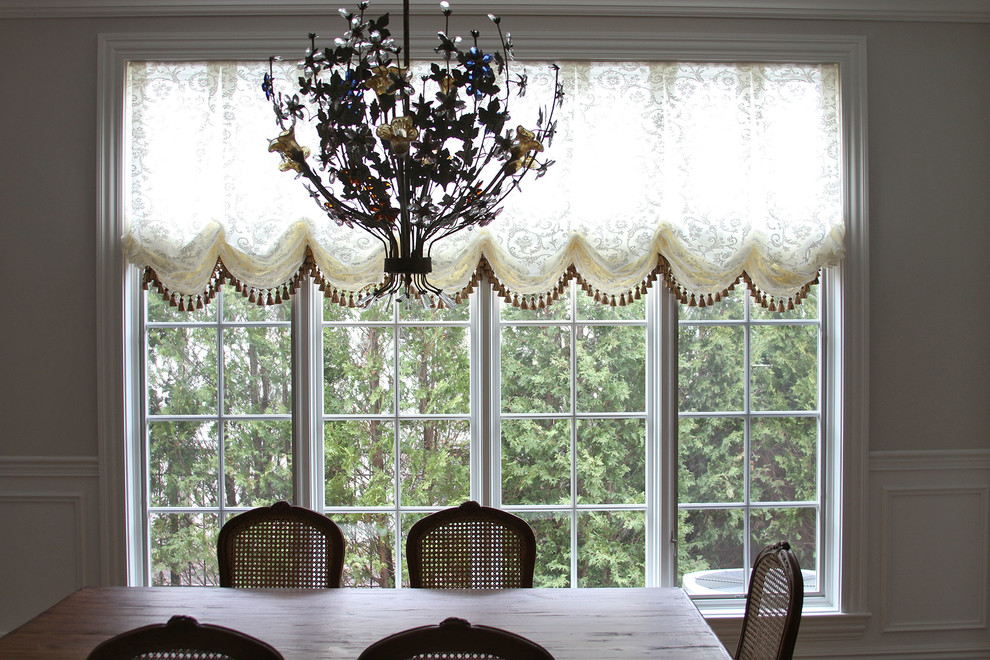 Balloon Shades in Dining Room - Transitional - Dining Room - Chicago ...