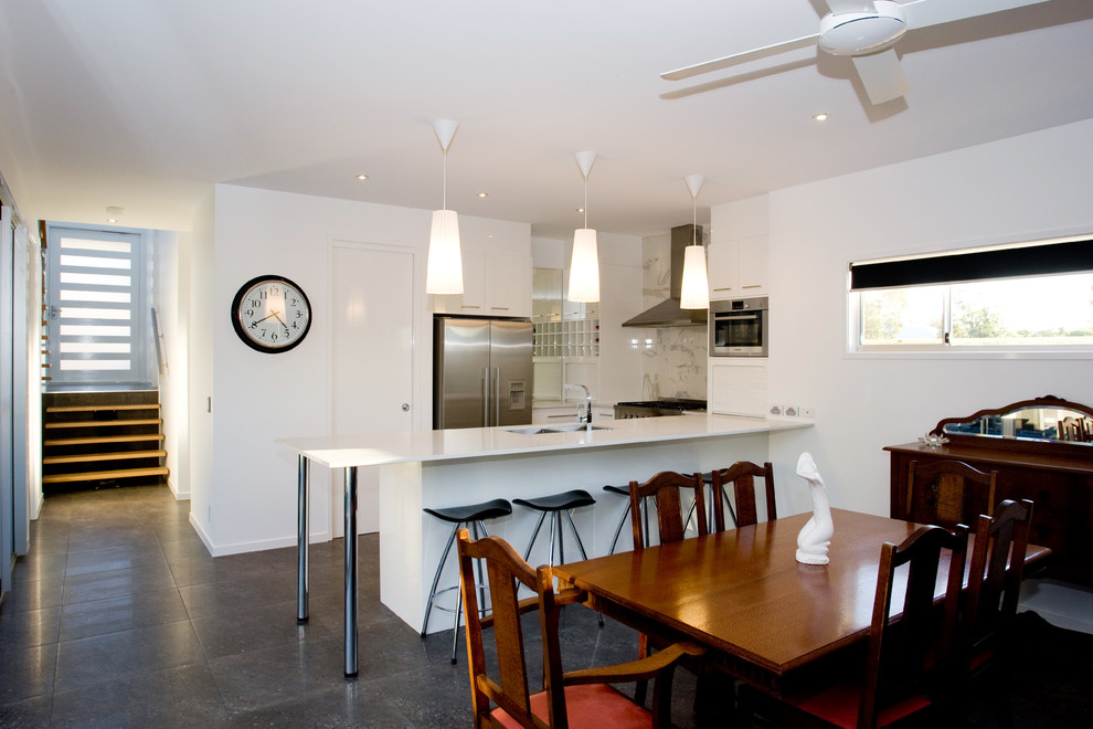 Beach House - Dicky Beach - Contemporary - Dining Room - Sunshine Coast ...