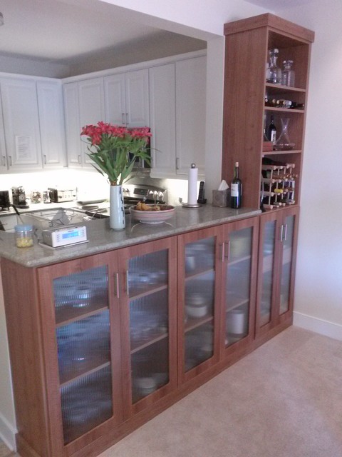Buffet with plate storage,wine and liquor storage - Modern - Dining ...