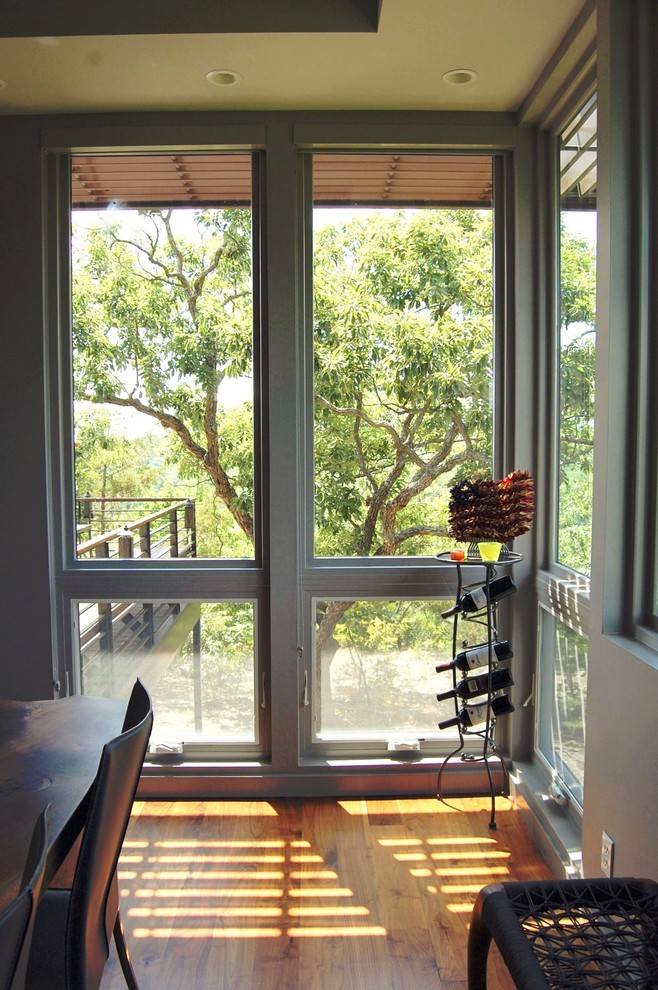 Cedar Creek Contemporary corner window - Contemporary - Dining Room ...
