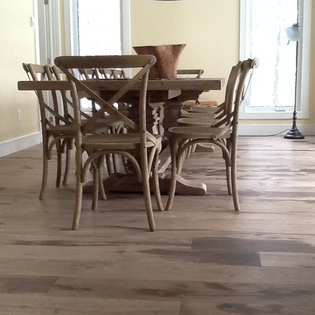 Cottage dining room reclaimed oak floor - Dining Room - Toronto - by ...