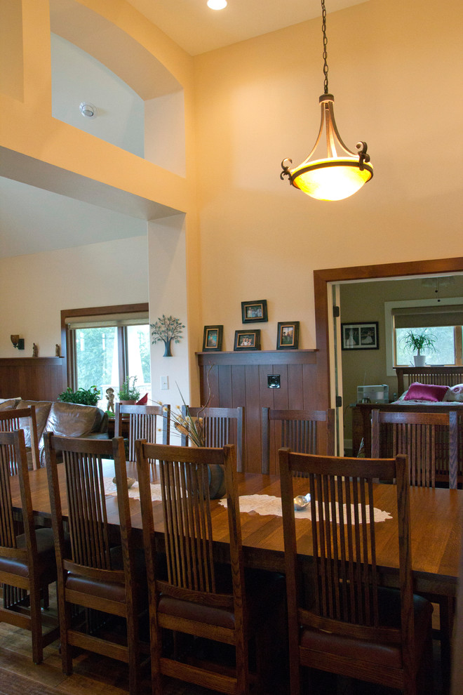 Craftsman Style Dining - Craftsman - Dining Room - Houston - by Laura ...