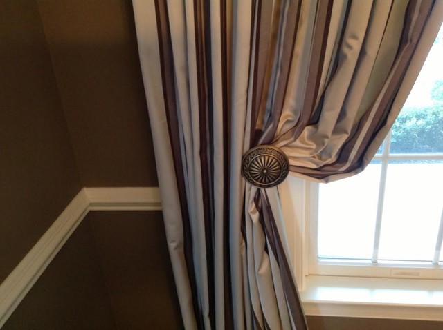 Custom Window Draperies - Dining Room - Detroit - by Home Interior ...