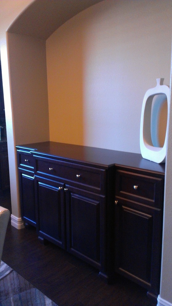 Dining Room / Servers / Buffets / Tables - Traditional - Dining Room ...