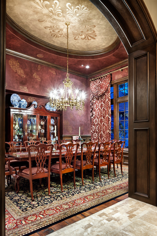 English Manor - Traditional - Dining Room - Houston - by JAUREGUI ...