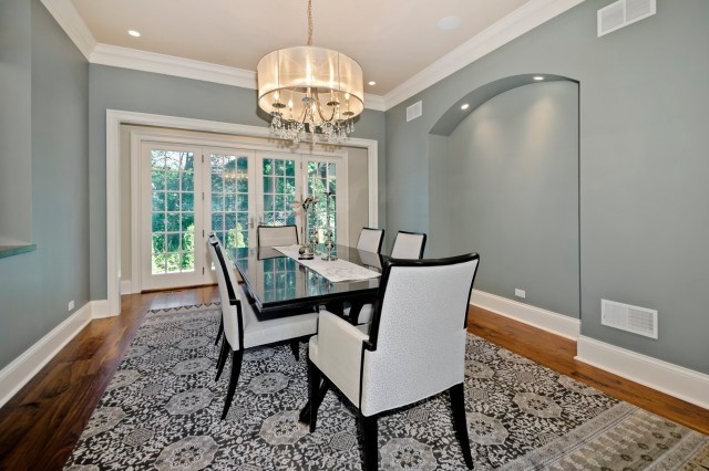 Hampton's Style at 670 Revere Road, Glen Ellyn IL - Traditional ...