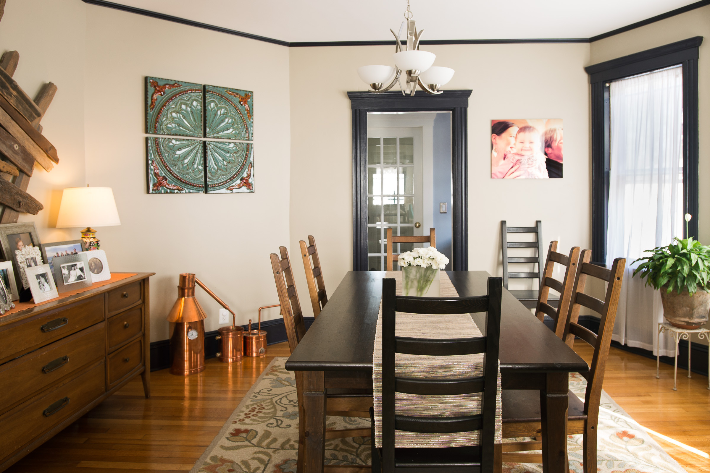 1900s Home Update 1900s Family Home Hi Res Stock Photography And