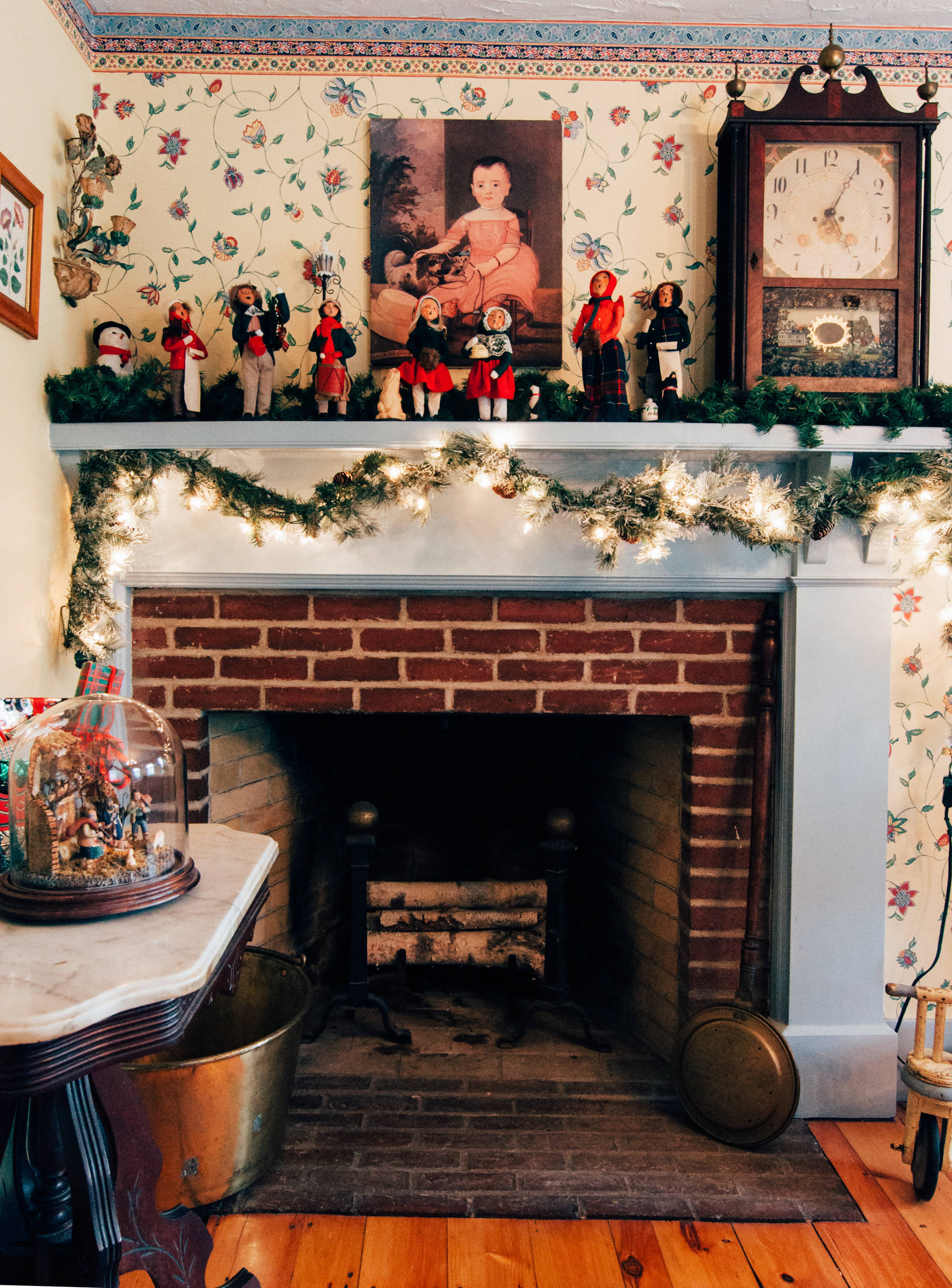 My Houzz: Traditional Christmas Charm in an Updated 1840s Home