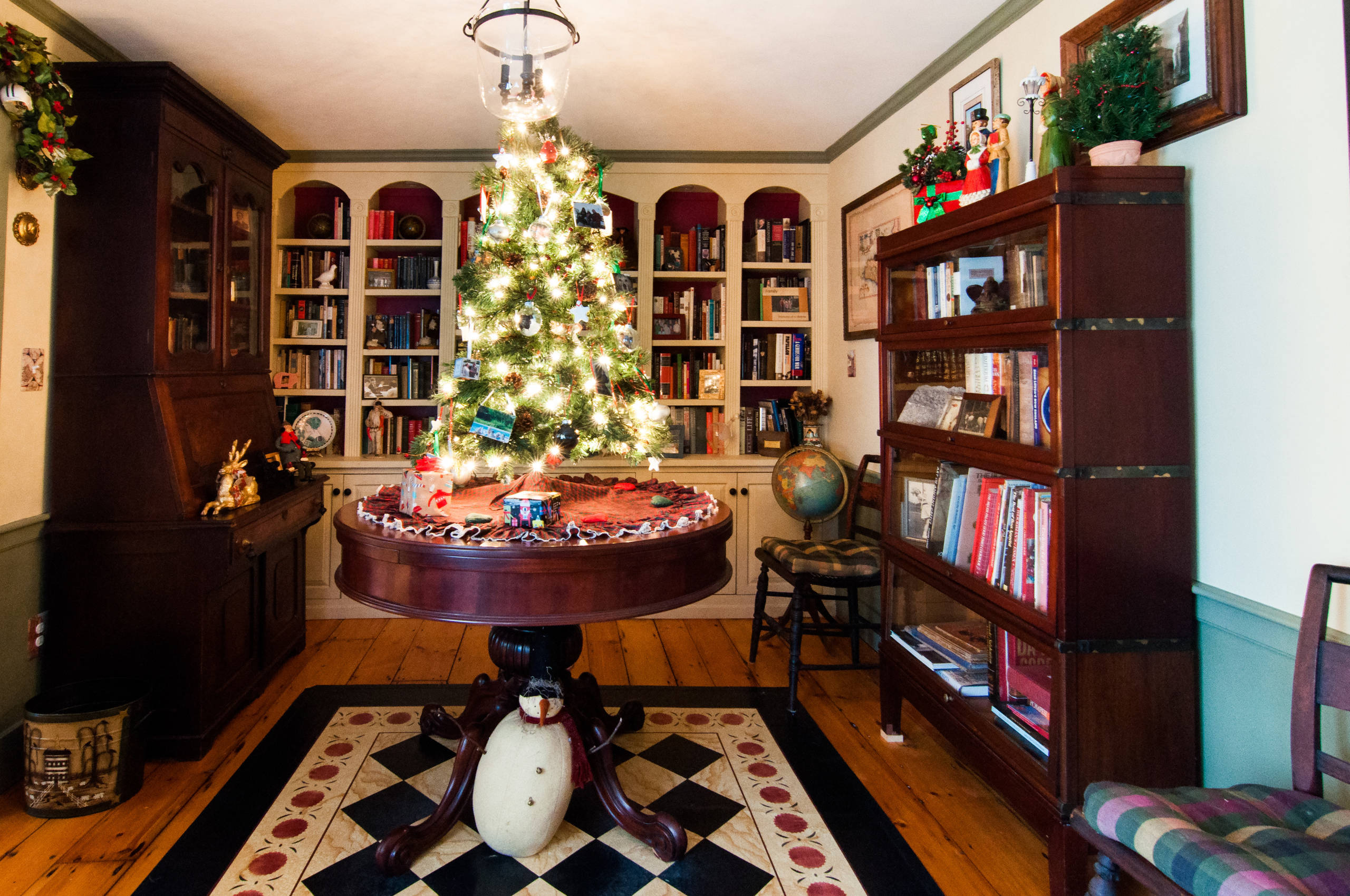 My Houzz: Traditional Christmas Charm in an Updated 1840s Home
