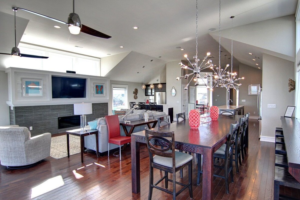 Nags Head • Oceanfront • Buckey Breeze - Transitional - Dining Room ...