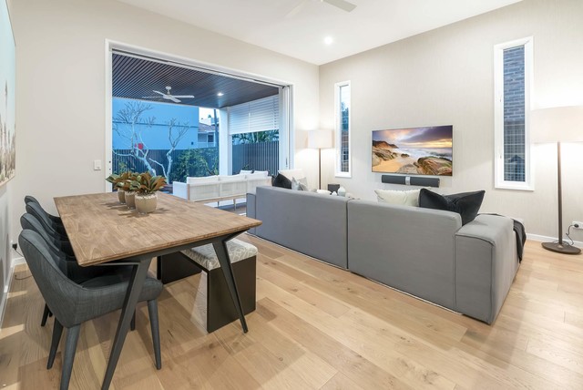 Open Plan Living Room and Dining Room Combination, Seashell Residence ...
