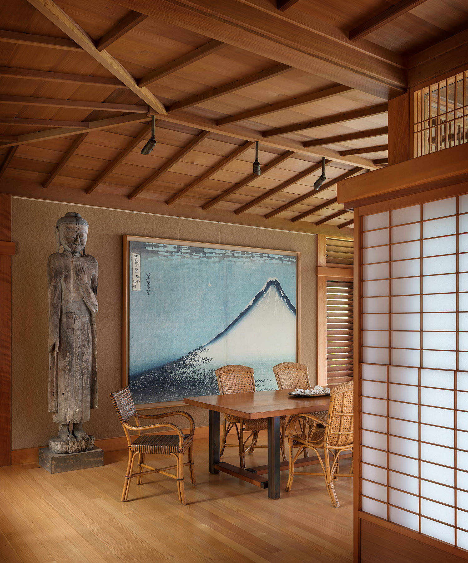 Dining Room In Japanese