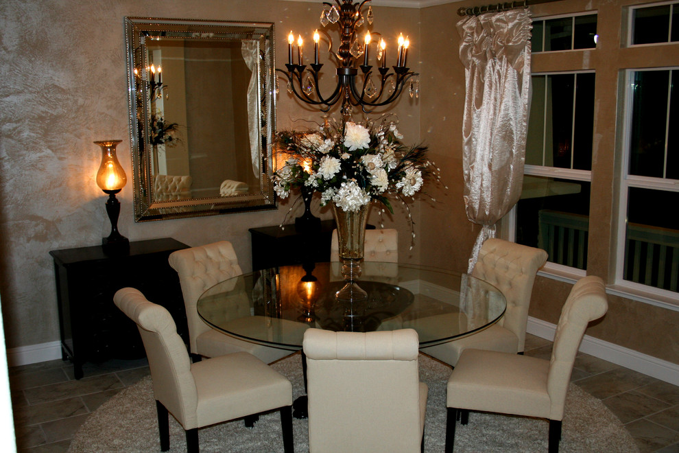 Raymus Homes - Raceway Collection - Classique Chic - Salle à Manger ...