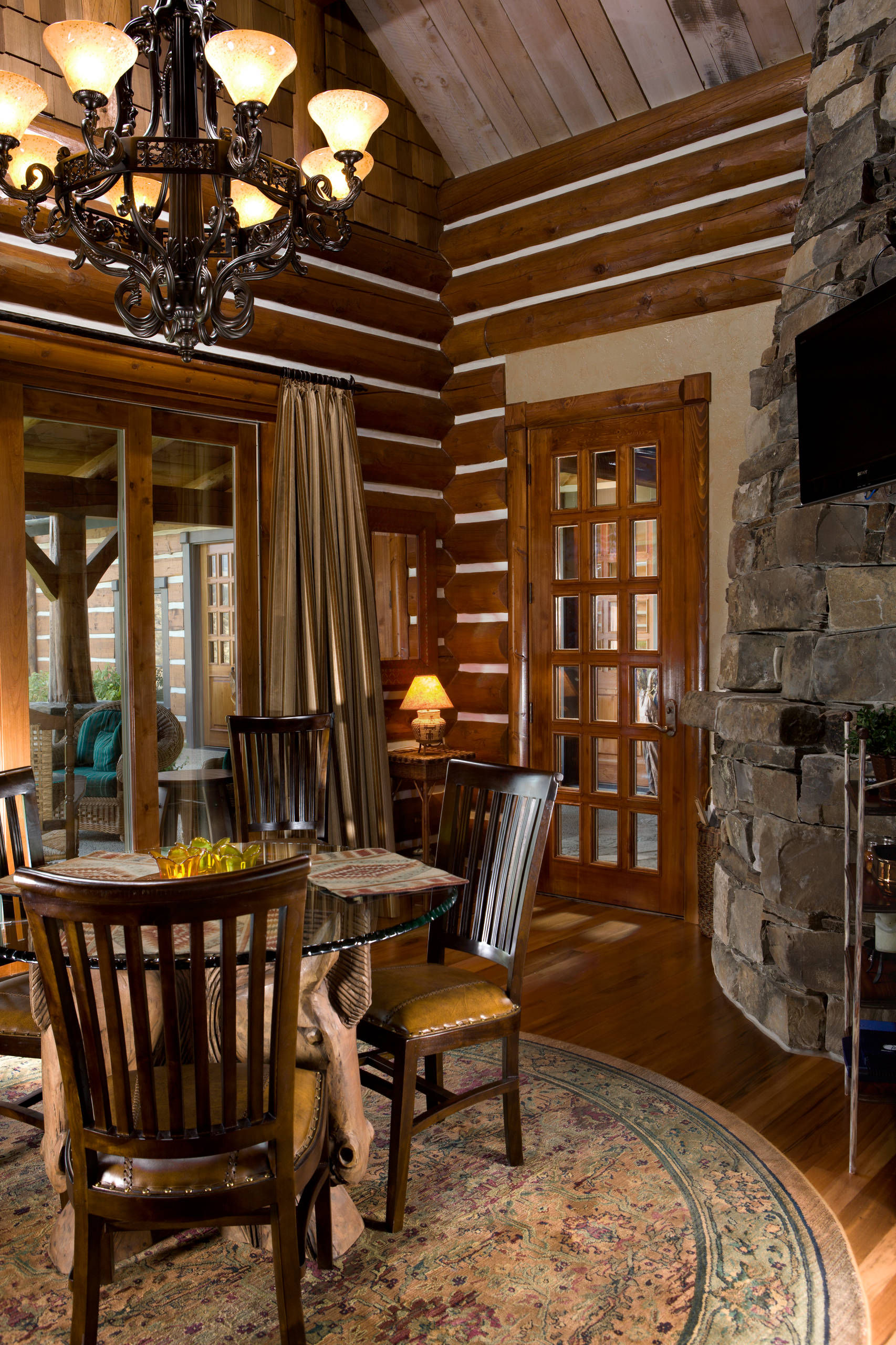 Log Dining Room Table