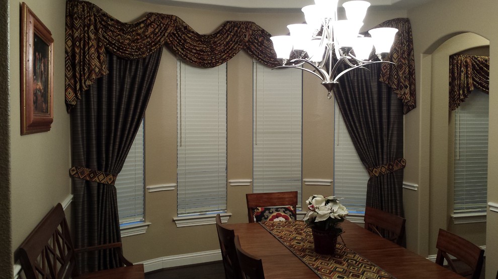 Swags, Cascades and Side Panels - Amerikanischer Südwesten - Esszimmer ...