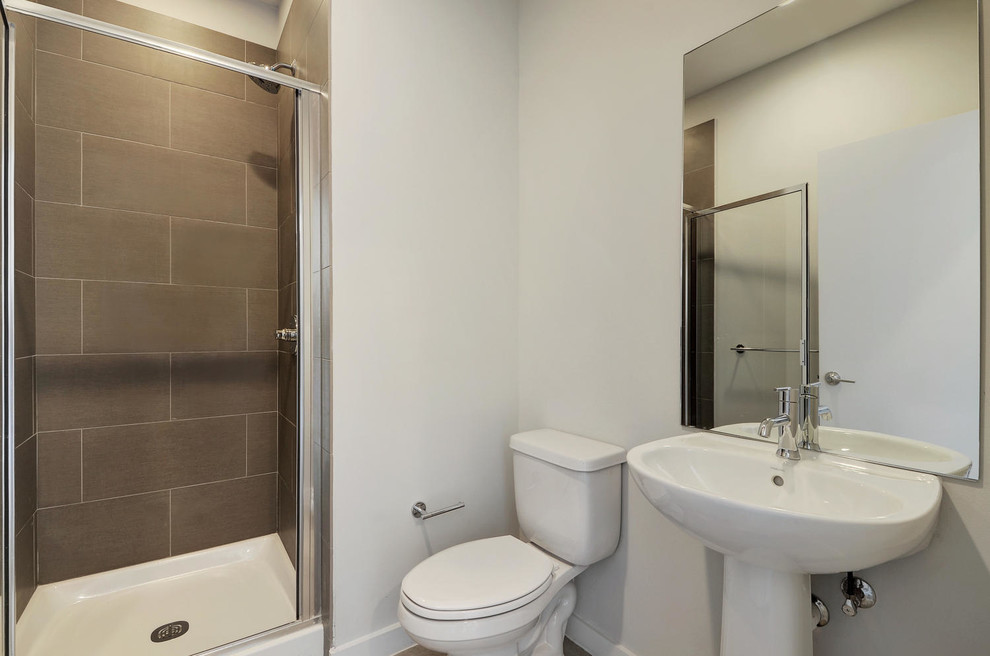 Sweetbriar - Modern - Bathroom - Austin - by PSW Real Estate | Houzz