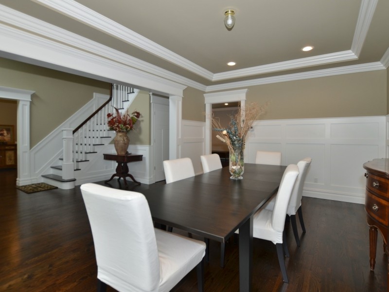 Thorman Lane - Traditional - Dining Room - New York - by Paul Porco ...